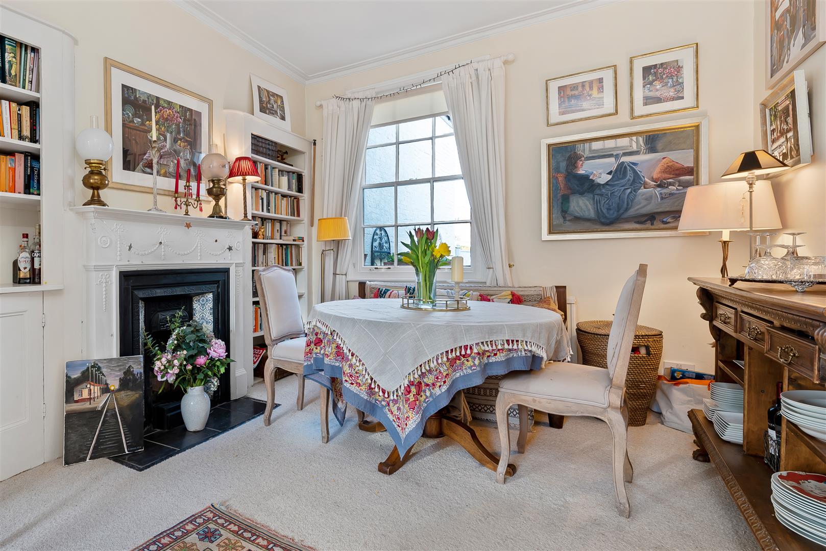 Adelaide Square, Windsor - Osborne Heath