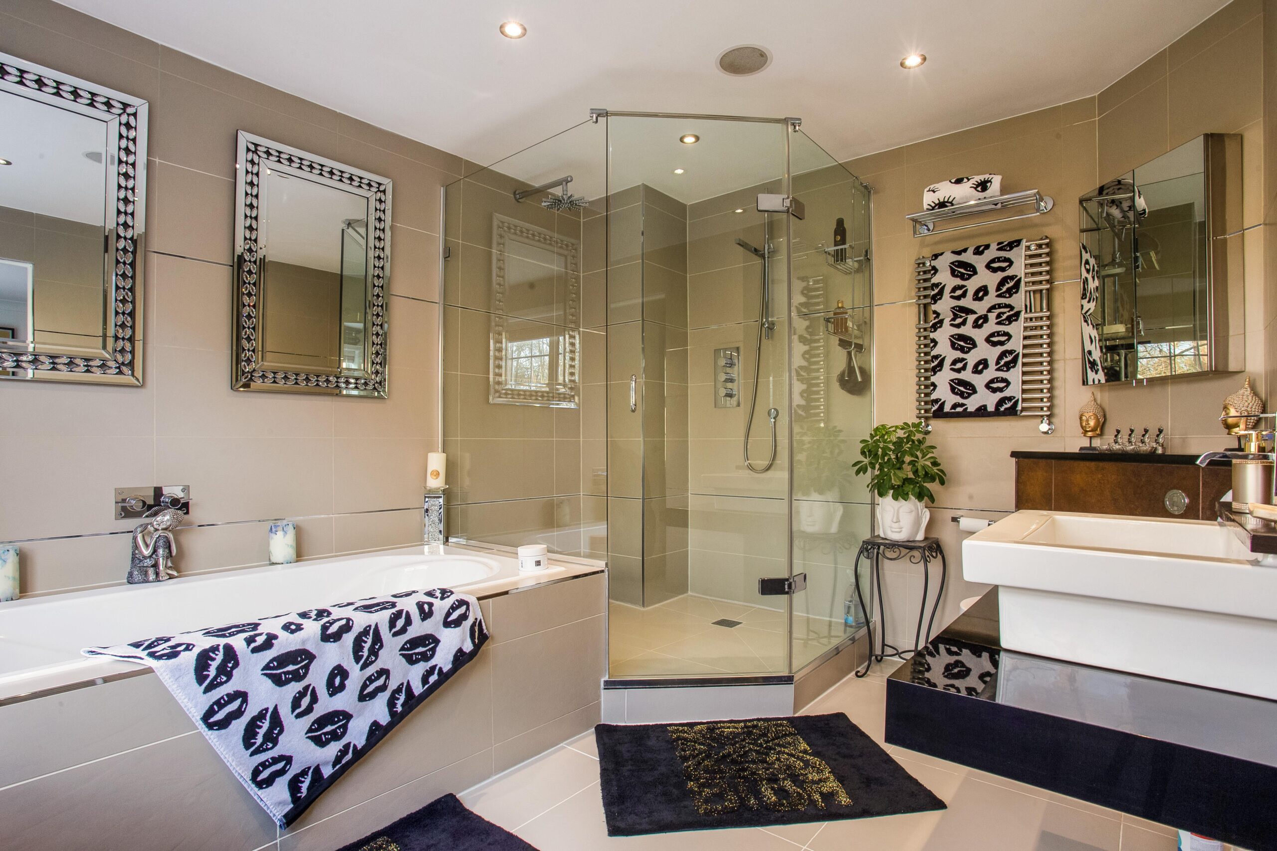 Princess Gate, Sunninghill - Osborne Heath