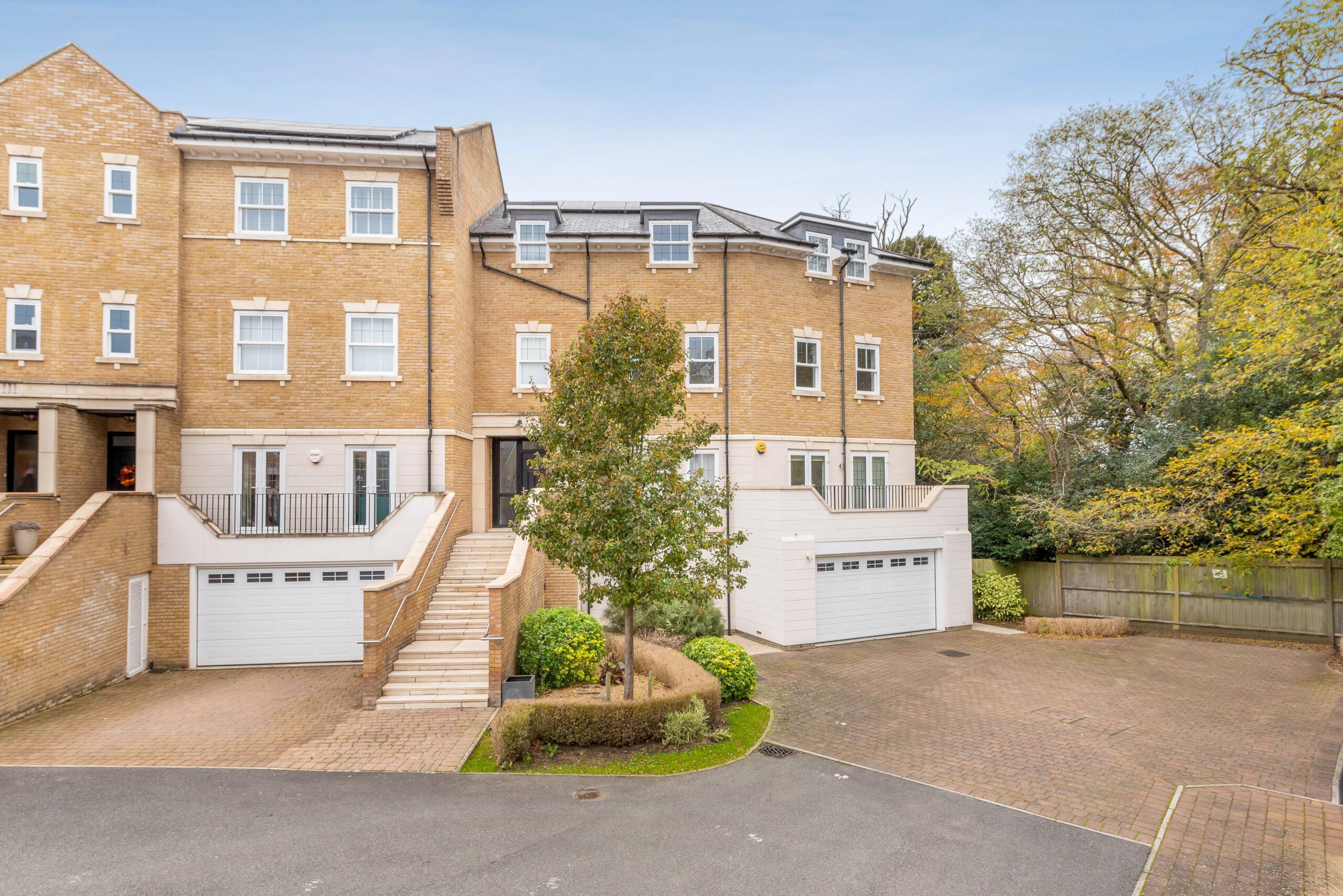 Beechcroft Close, Sunninghill - Osborne Heath