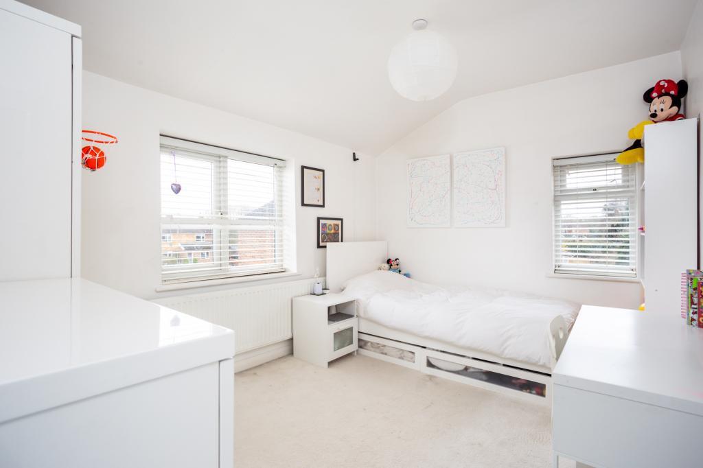 Cheapside Road, Ascot - Osborne Heath