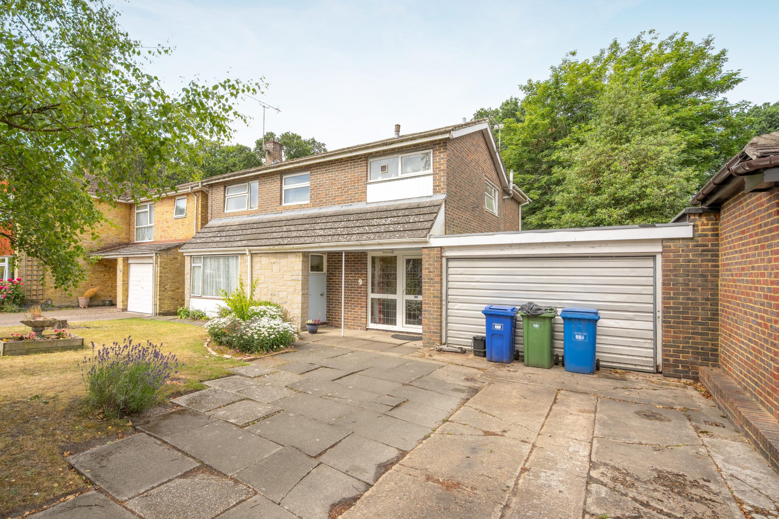 Arden Close, Bracknell - Osborne Heath